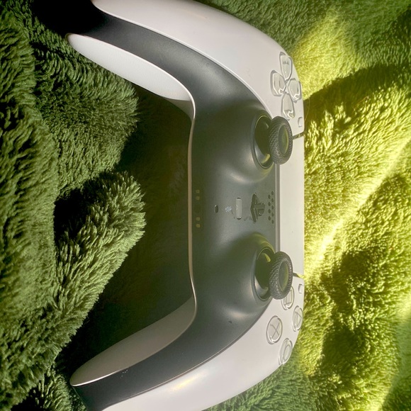 Sony | Video Games & Consoles | Ps5 Controller Fairly New Nothing Wrong ...